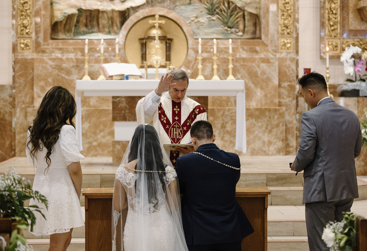 Catholic Wedding Mass Traditions You'll Want to Include in Your Wedding ...