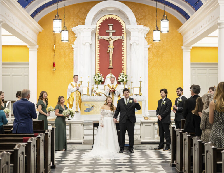 Catholic Wedding Mass Traditions You'll Want to Include in Your Wedding ...