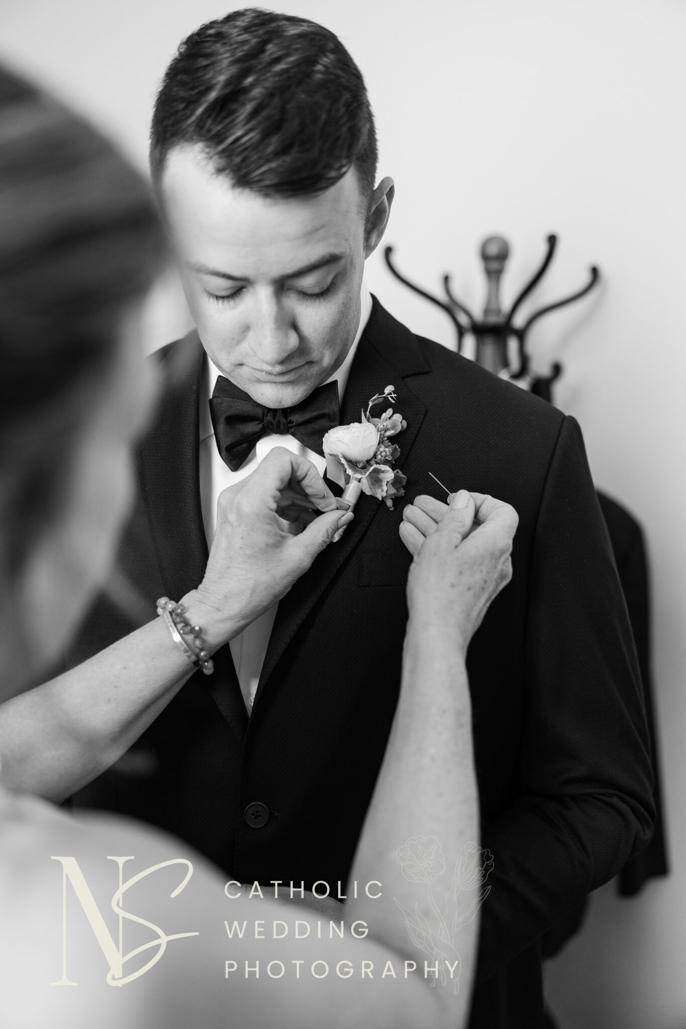 Christina & Adam | Catholic New Mexico Wedding in Albuquerque - Nicole ...