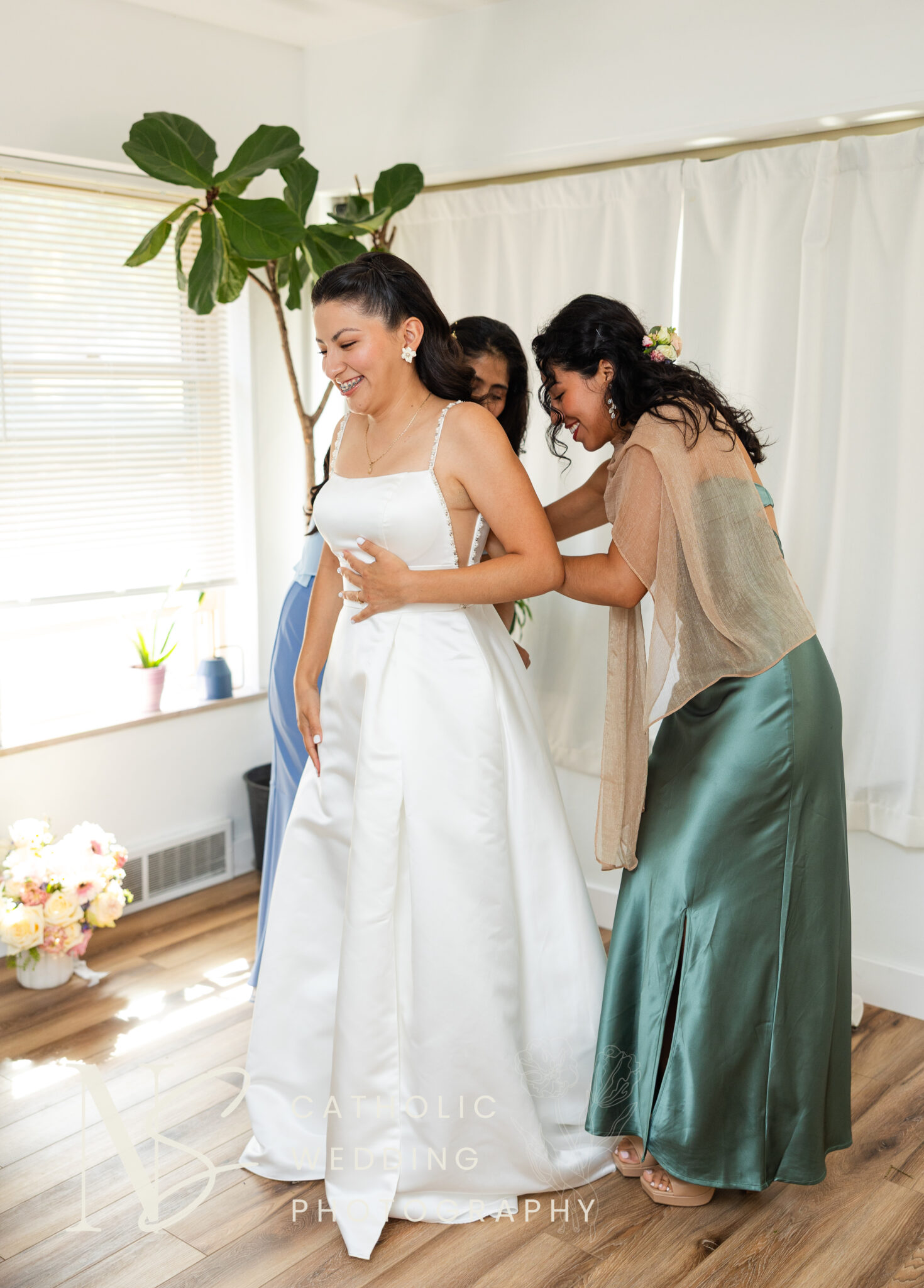 Traditional St. Louis Catholic Wedding - Nicole Sandercock Photography